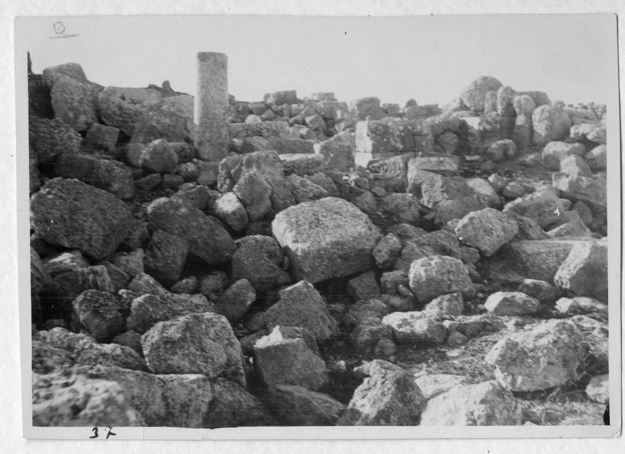 Remnants of the Jews town of Sussia from the time of the Mishnah and ...