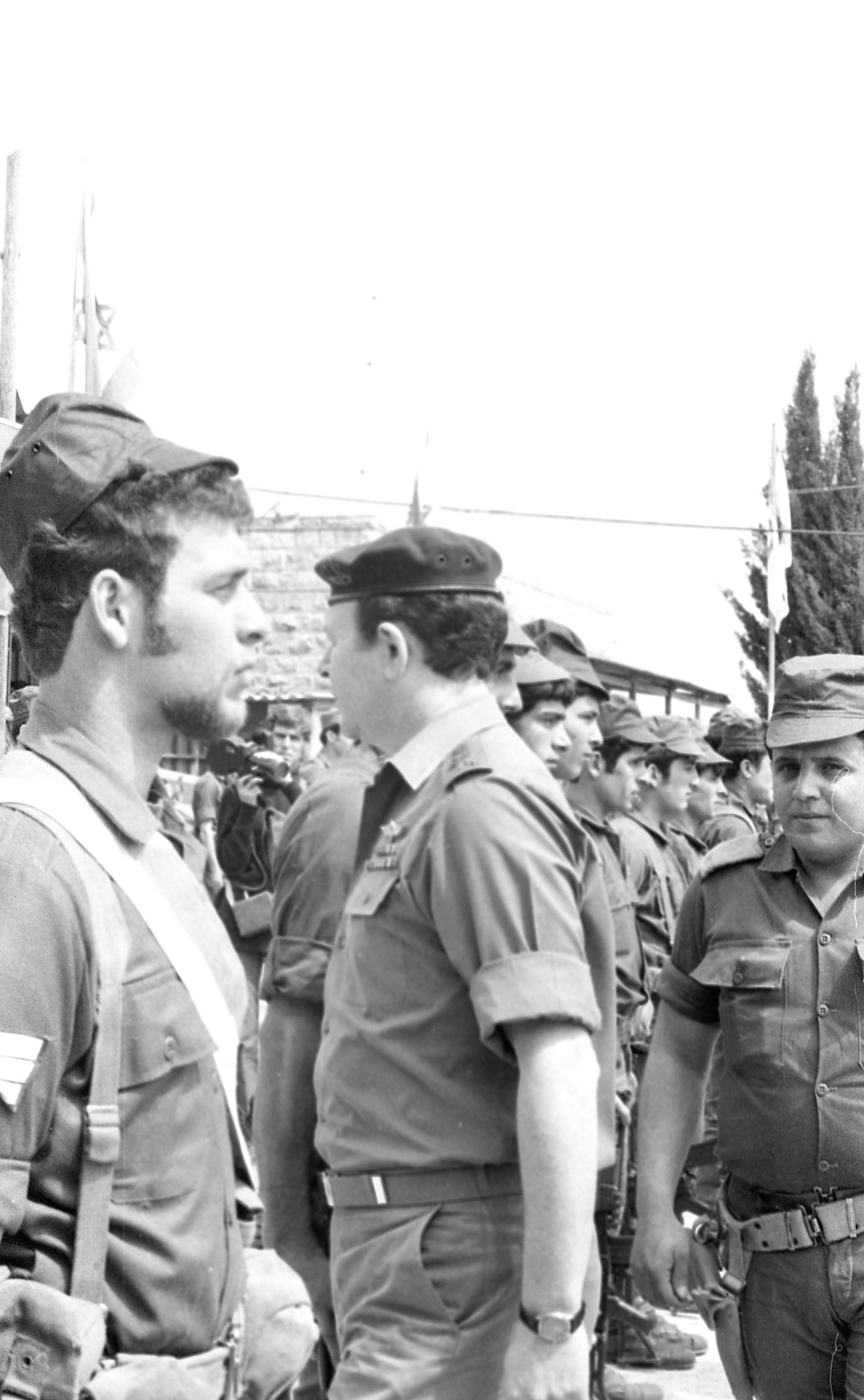 Chief of Staf Rav Aluf Motta Gur visiting the Druze IDF Unit of which ...